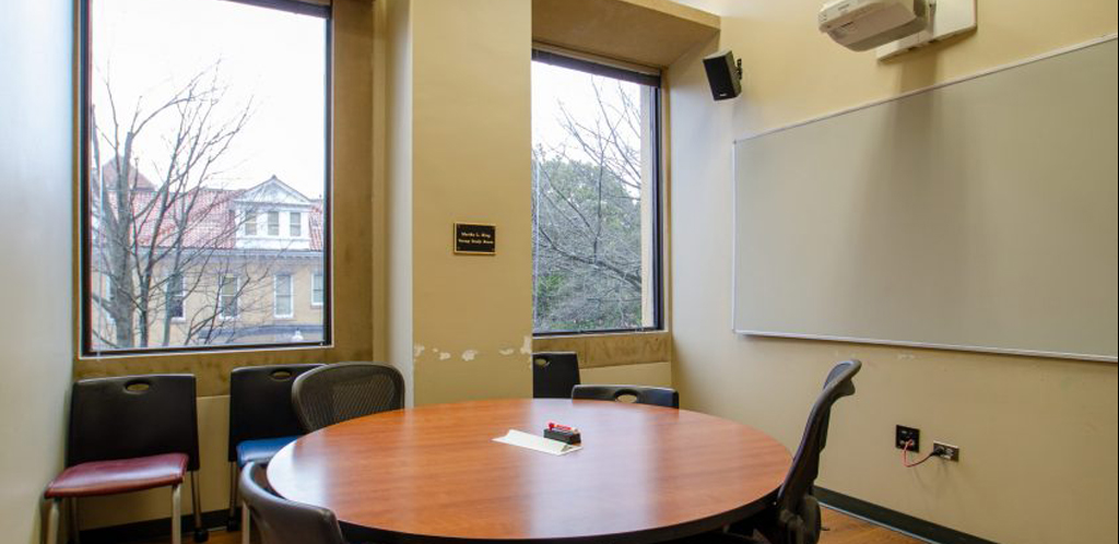 Hodges 220C – Martha L. King Presentation Room | Classroom Technology ...